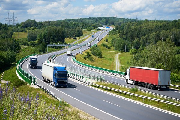 Medium- and Heavy-Duty Vehicle Electrification: Challenges, Policy ...